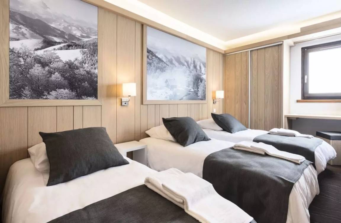 28 M² Hôtel ∙ 2 Chambres ∙ 5 Personnes - Les Menuires
