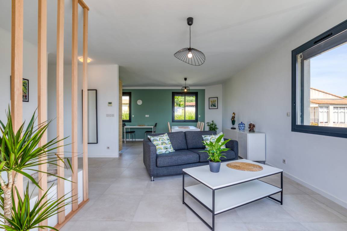 85 M² Villa ∙ 3 Chambres ∙ 6 Personnes - Sommières