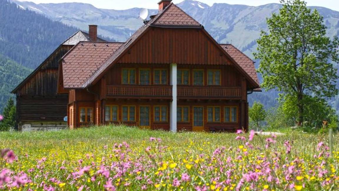 75 M² Ferienwohnung ∙ 2 Schlafzimmer ∙ 8 Gäste - Donnersbachwald