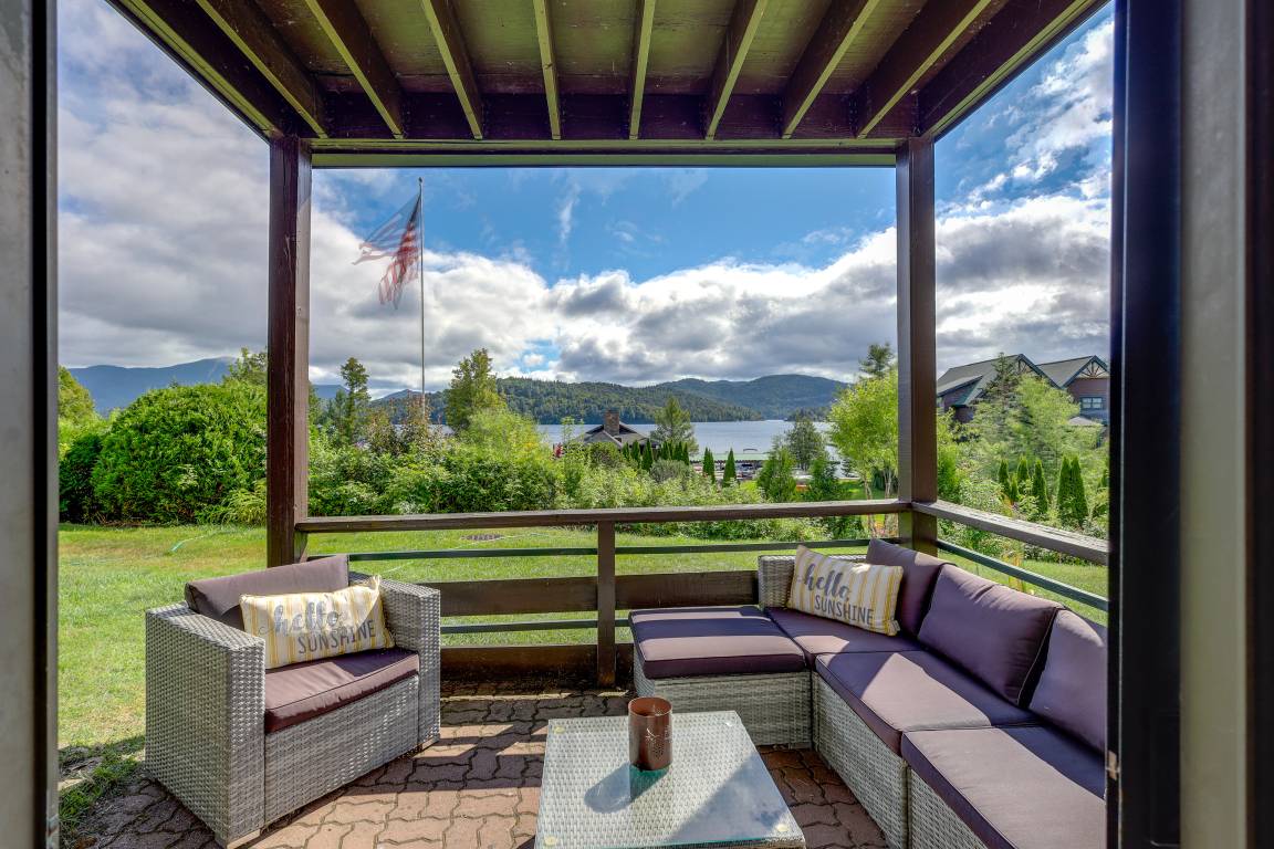 117 M² Apartment ∙ 2 Bedrooms ∙ 7 Guests - Saranac Lake, NY