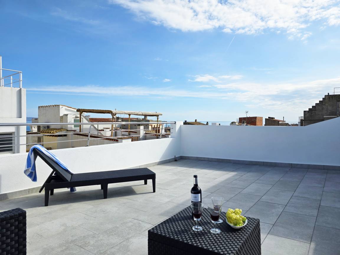 90 M² Apartamento ∙ 3 Quartos ∙ 6 Hóspedes - L'Escala