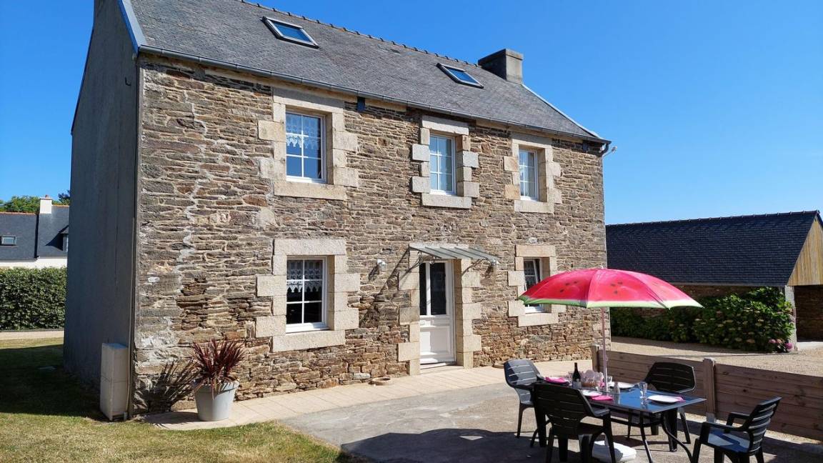 140 M² Huis ∙ 3 Slaapkamers ∙ 4 Gasten - Roscoff