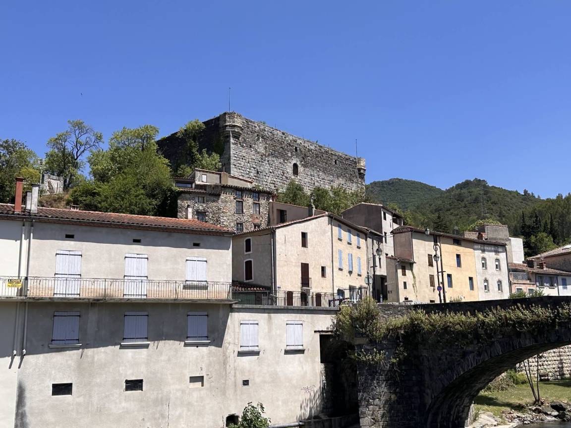 80 M² House ∙ 3 Bedrooms ∙ 6 Guests - Quillan