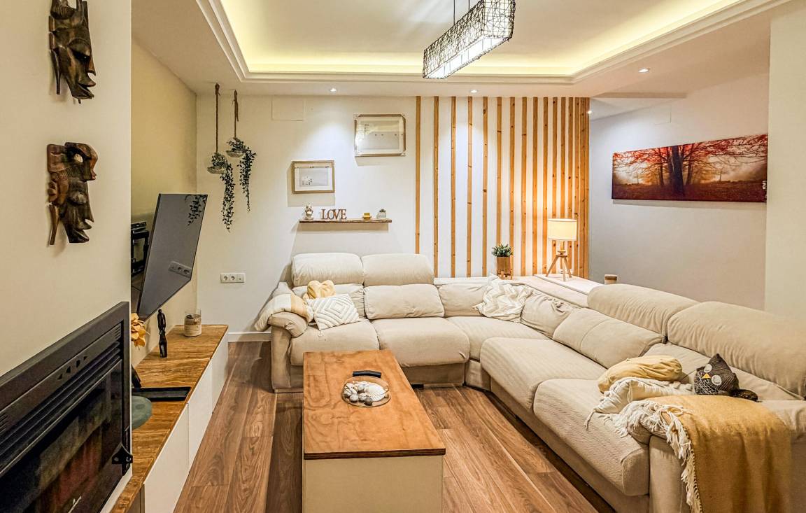 110 M² Huoneisto ∙ 2 Makuuhuonetta ∙ 4 Vierasta - Conil de la Frontera