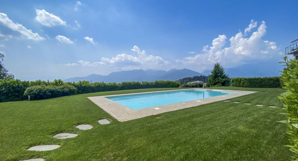 80 M² Apartament ∙ 3 Sypialnie ∙ 4 Gości - Luino