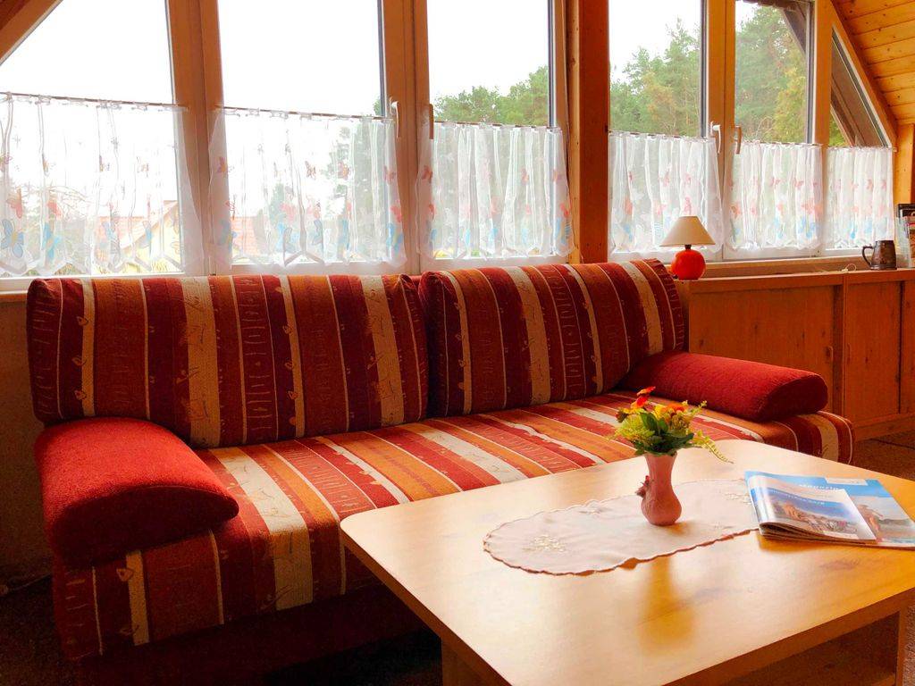 37 M² Ferienwohnung ∙ 1 Schlafzimmer ∙ 2 Gäste - Senftenberg