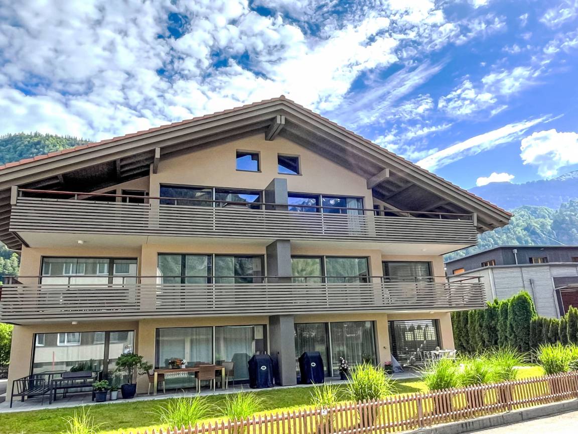 86 M² Apartment ∙ 2 Bedrooms ∙ 4 Guests - Meiringen