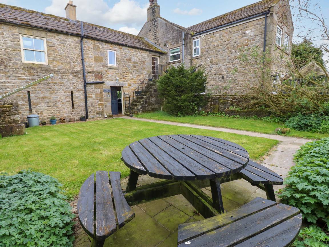 Cottage ∙ 2 Bedrooms ∙ 4 Guests - Masham
