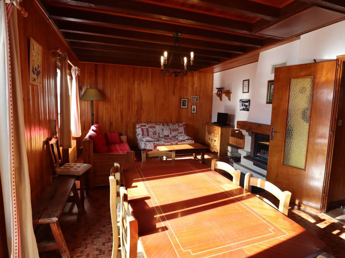 64 M² Chalet ∙ 2 Bedrooms ∙ 7 Guests - Albertville