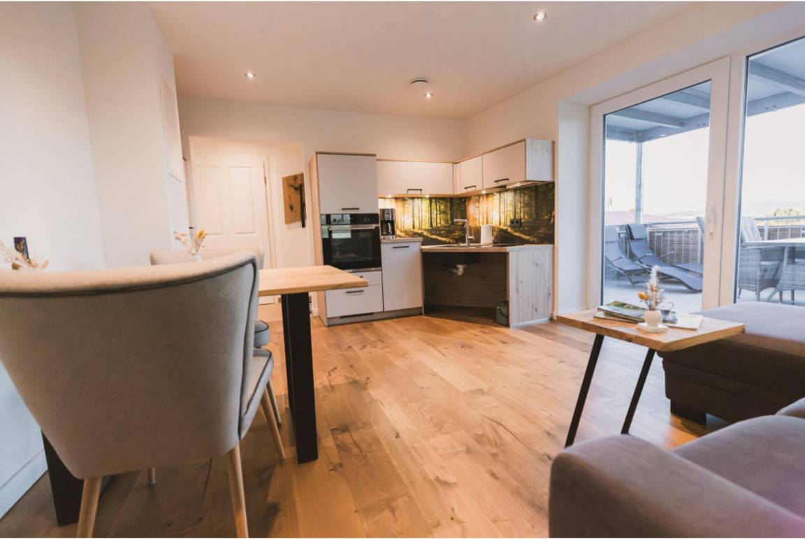 45 M² Ferienwohnung ∙ 1 Schlafzimmer ∙ 4 Gäste - Hermeskeil