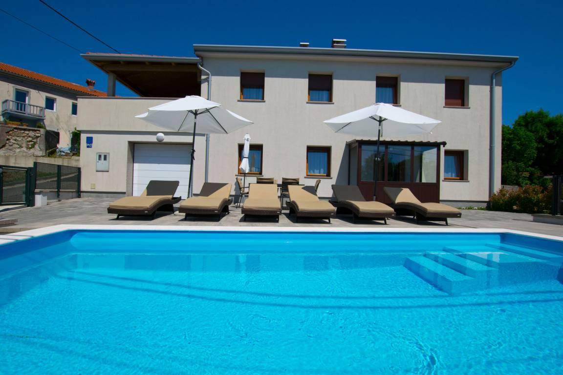 Ferienhaus ∙ 5 Schlafzimmer ∙ 10 Gäste - Rijeka