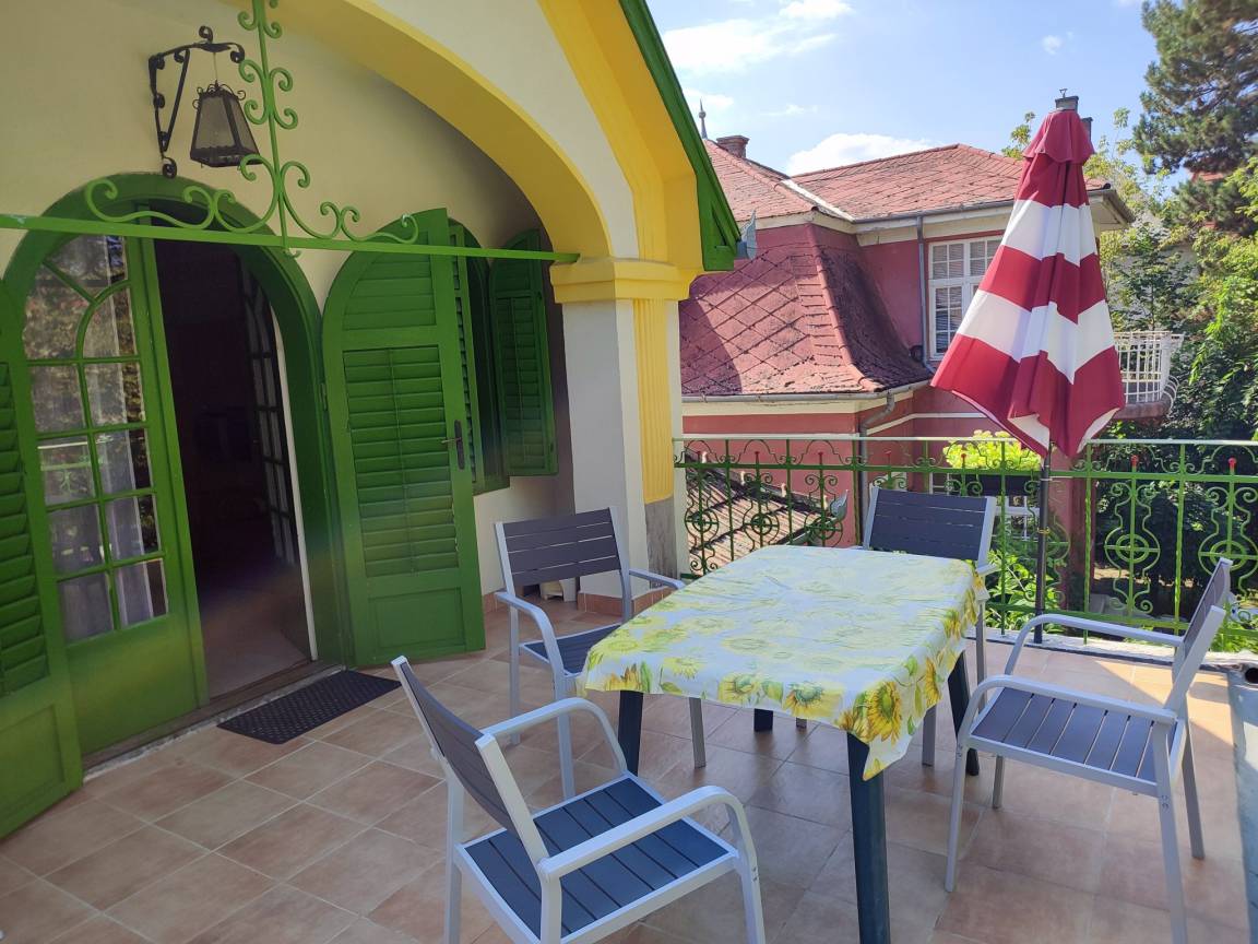 45 M² Ferienwohnung ∙ 2 Schlafzimmer ∙ 4 Gäste - Siófok