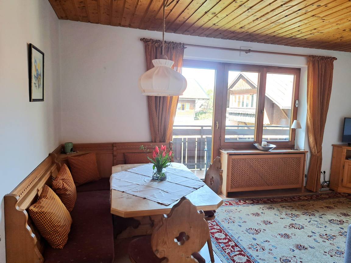 45 M² Ferienwohnung ∙ 1 Schlafzimmer ∙ 3 Gäste - Hinterstein