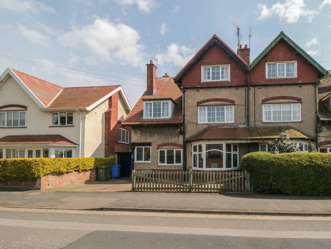 Cottage ∙ 2 Bedrooms ∙ 6 Guests - Filey