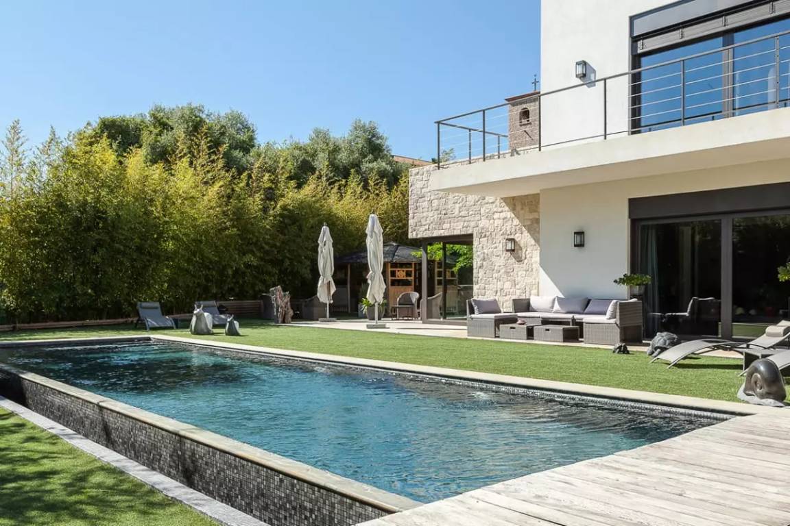 220 M² Casa ∙ 4 Habitaciones ∙ 8 Huéspedes - Antibes
