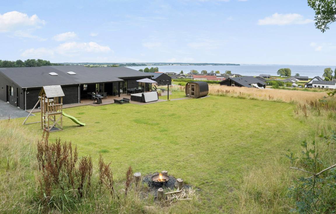 147 M² Ferienhaus ∙ 4 Schlafzimmer ∙ 12 Gäste - Kolding