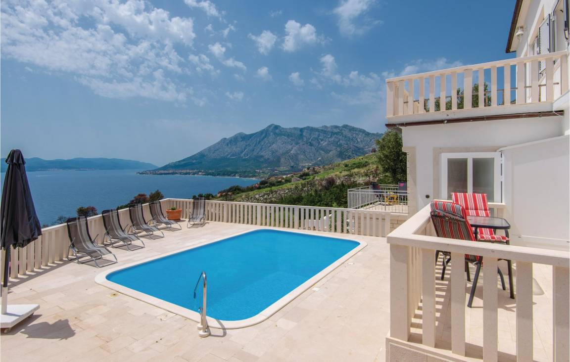 207 M² House ∙ 5 Bedrooms ∙ 10 Guests - Korčula