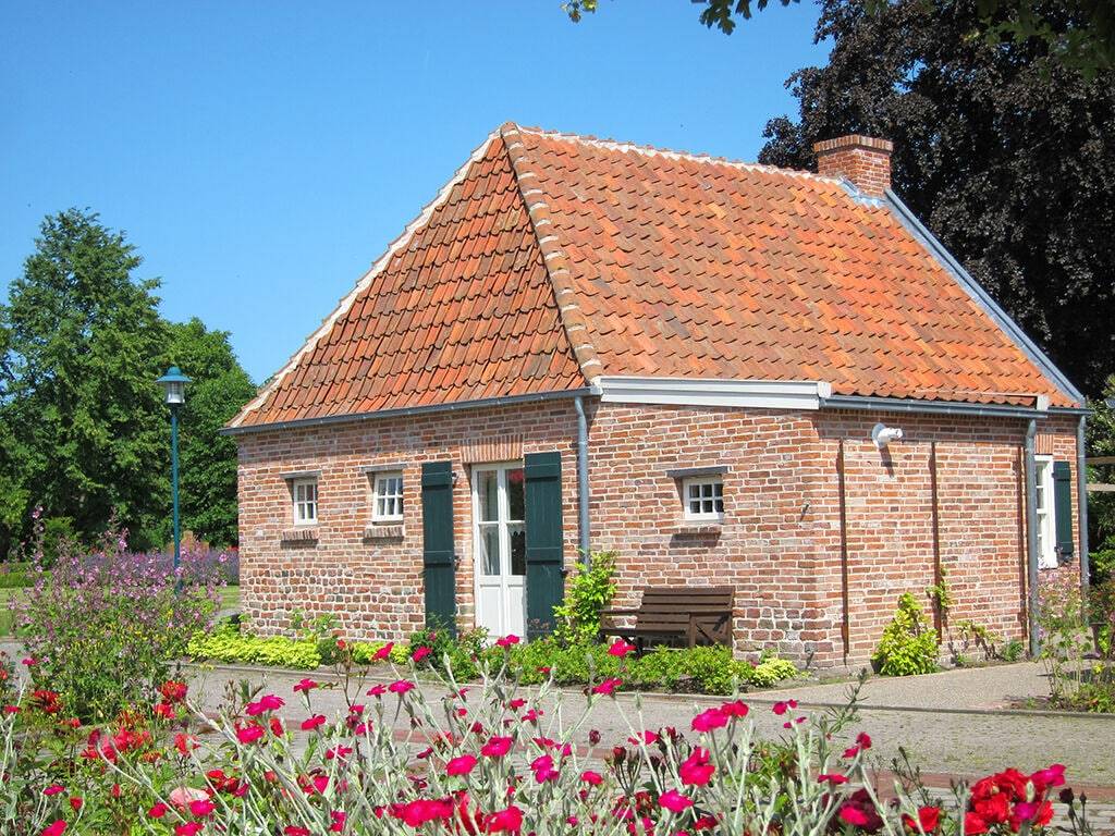 65 M² Ferienhaus ∙ 1 Schlafzimmer ∙ 2 Gäste - Emden