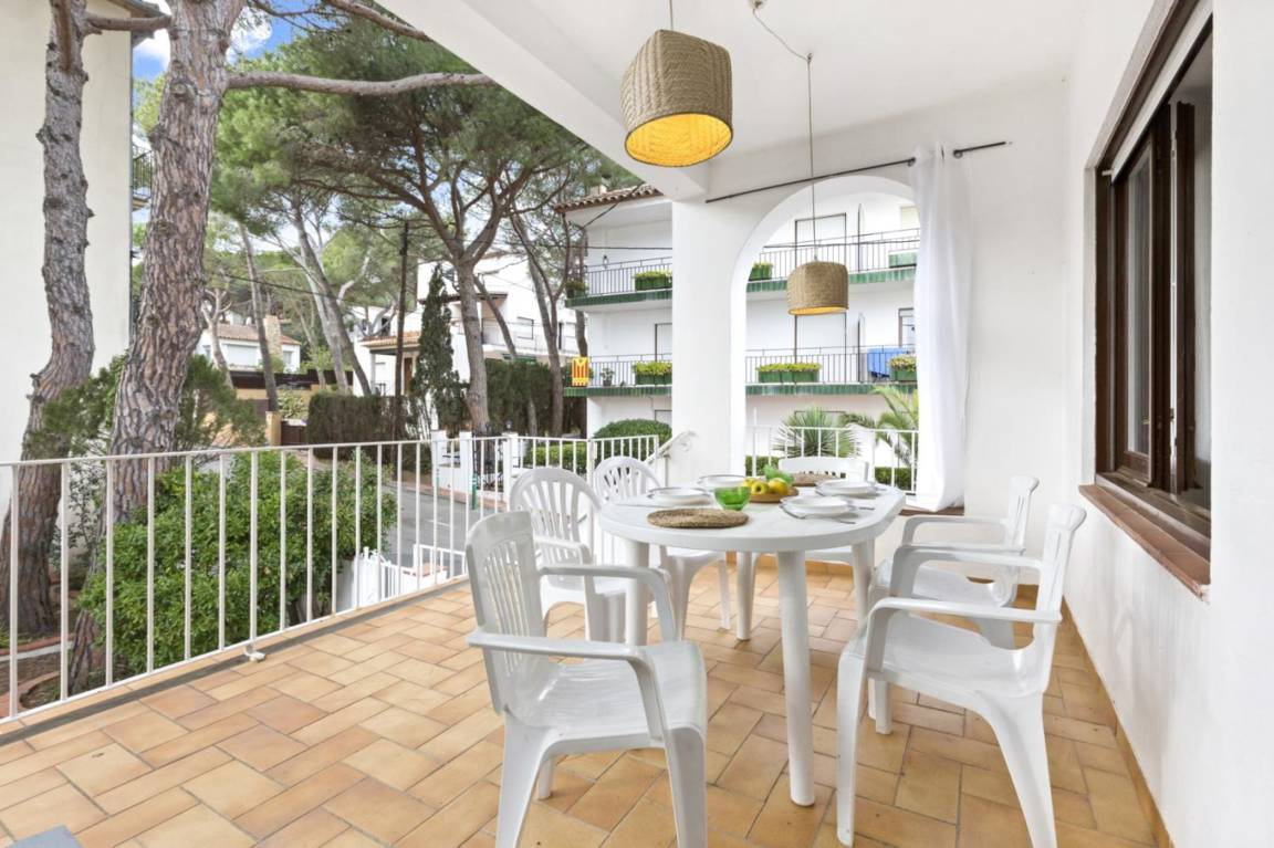 120 M² Apartamento ∙ 5 Habitaciones ∙ 10 Huéspedes - Llafranc