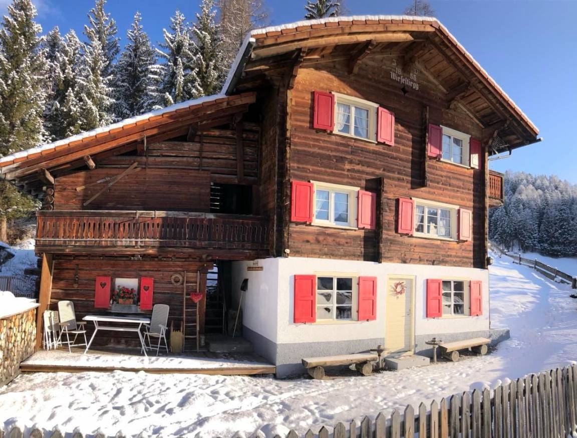 100 M² Ferienhaus ∙ 3 Schlafzimmer ∙ 6 Gäste - Langwies