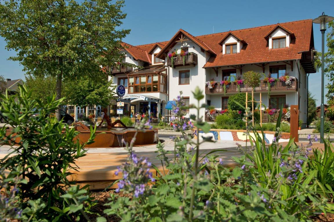 30 M² Hotel ∙ 1 Schlafzimmer ∙ 4 Gäste - Bad Blumau