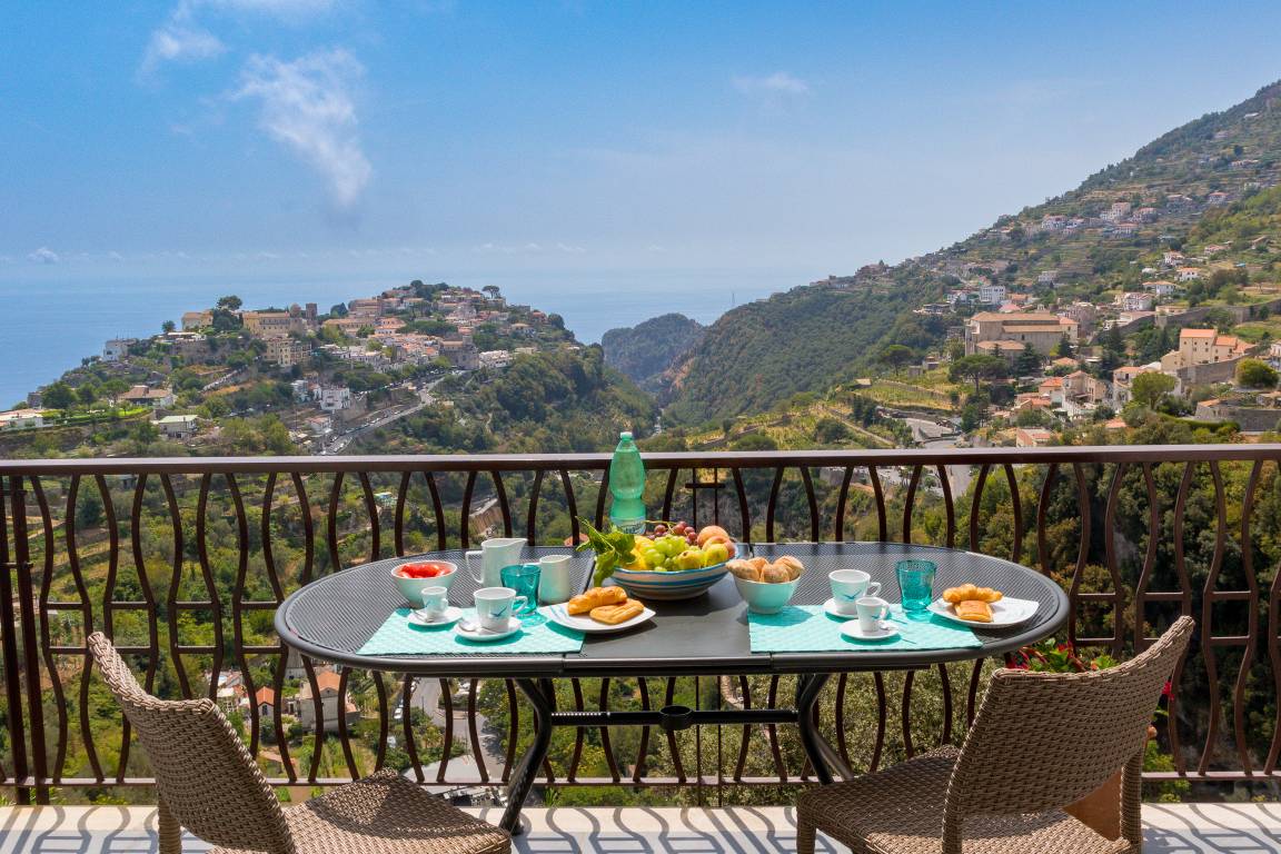 Apartment ∙ 3 Bedrooms ∙ 6 Guests - Maiori