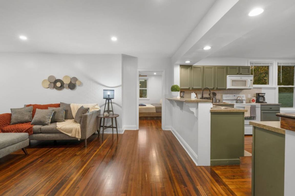 70 M² Apartment ∙ 1 Bedroom ∙ 2 Guests - Bristol, CT