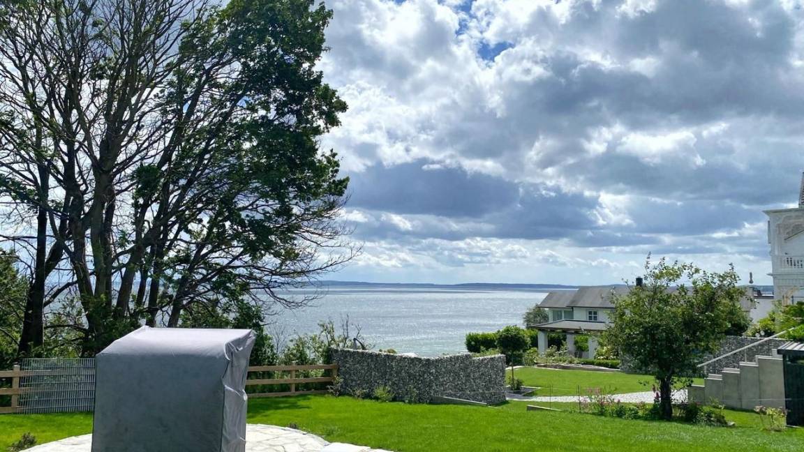 81 M² Appartement ∙ 2 Chambres ∙ 4 Personnes - Sassnitz