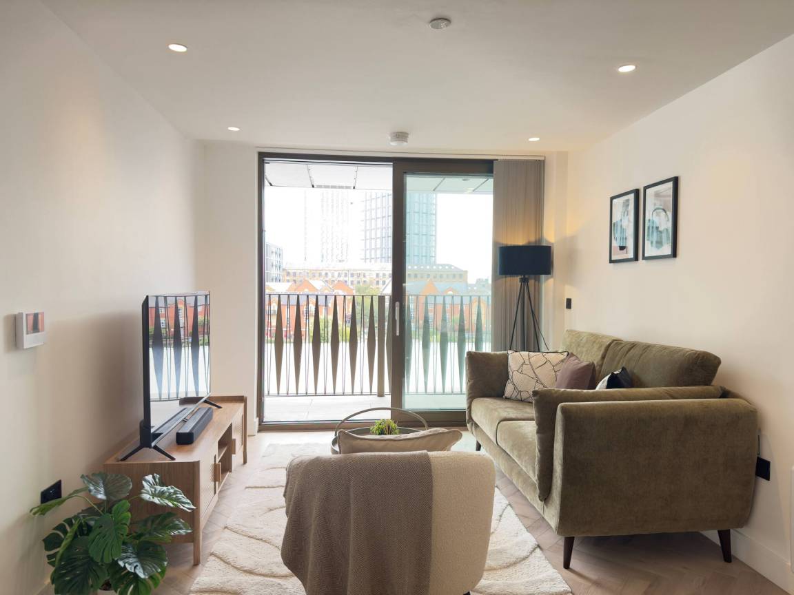 212 M² Apartment ∙ 2 Bedrooms ∙ 4 Guests - Stockport