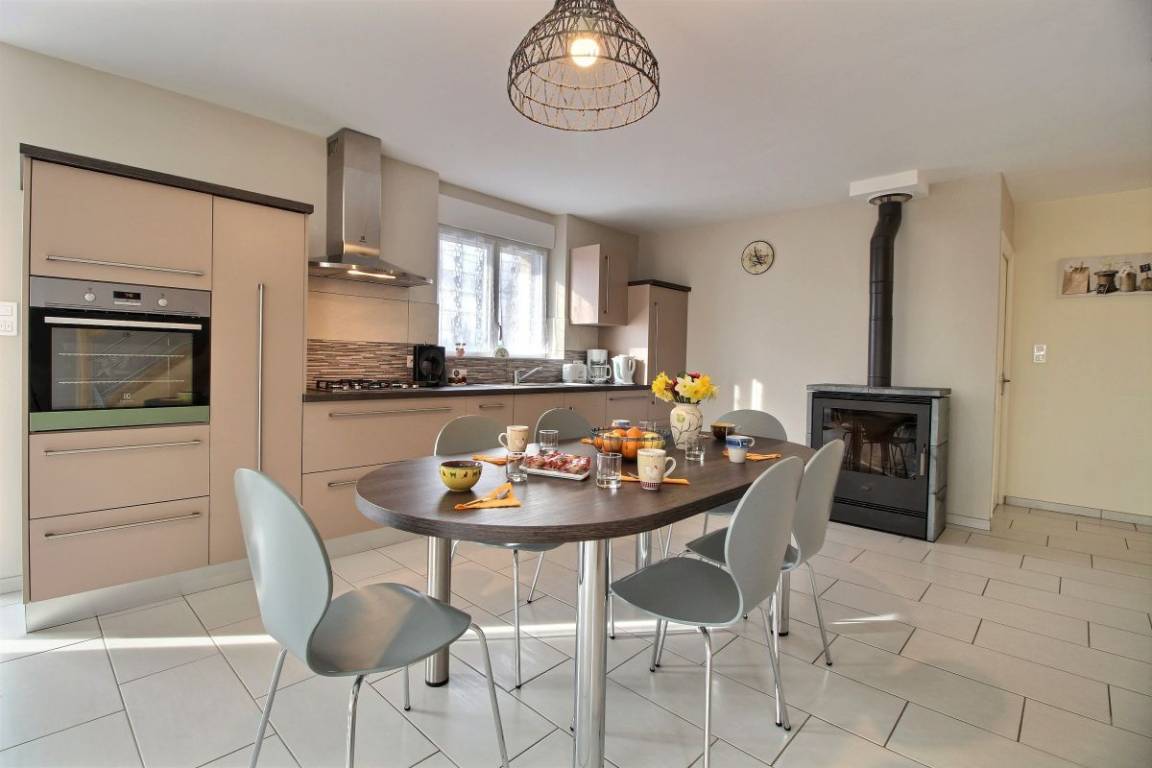 124 M² Gîte ∙ 3 Chambres ∙ 6 Personnes - Loudéac