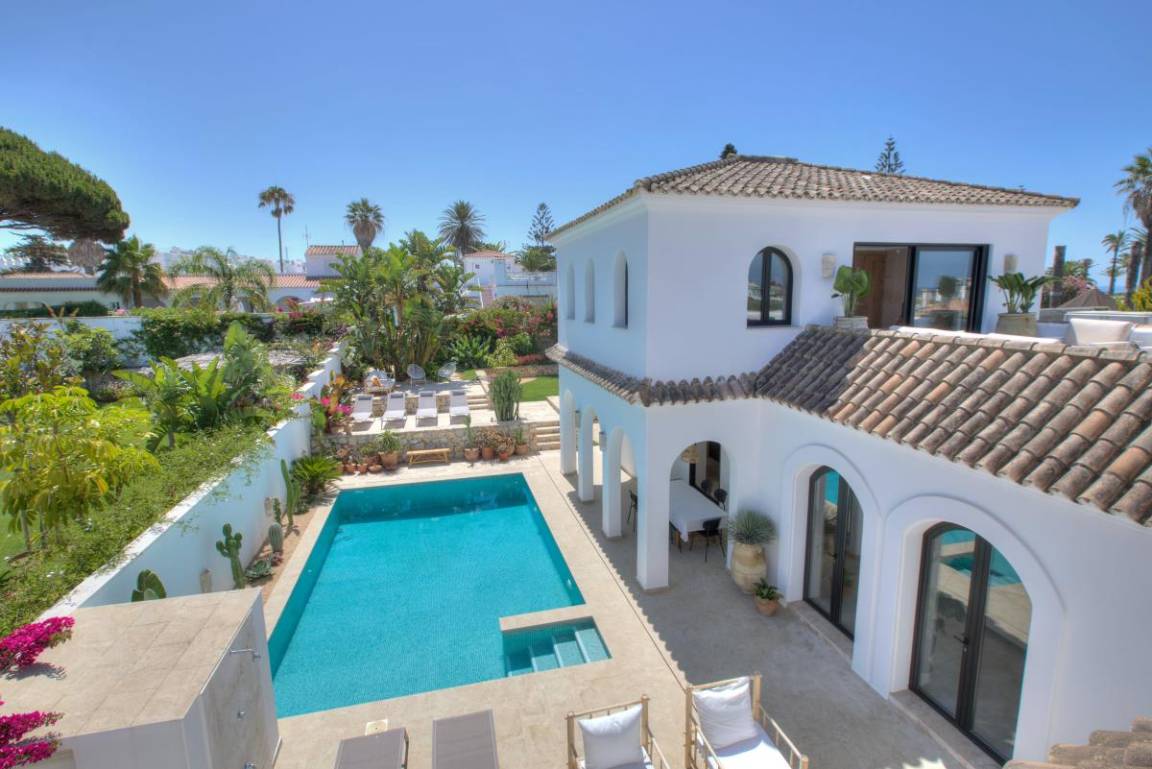 200 M² Casa ∙ 5 Habitaciones ∙ 10 Huéspedes - Conil de la Frontera