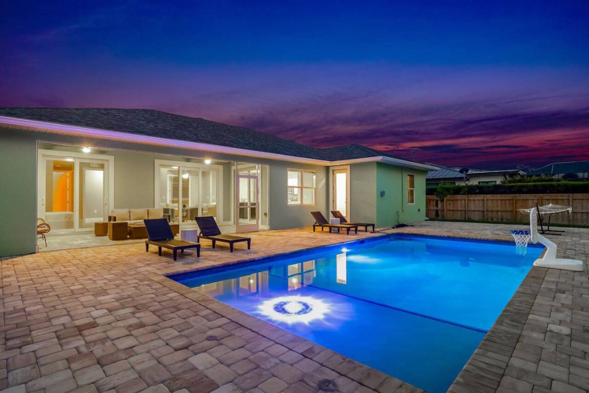 171 M² Ferienhaus ∙ 4 Schlafzimmer ∙ 10 Gäste - Bonita Springs, FL