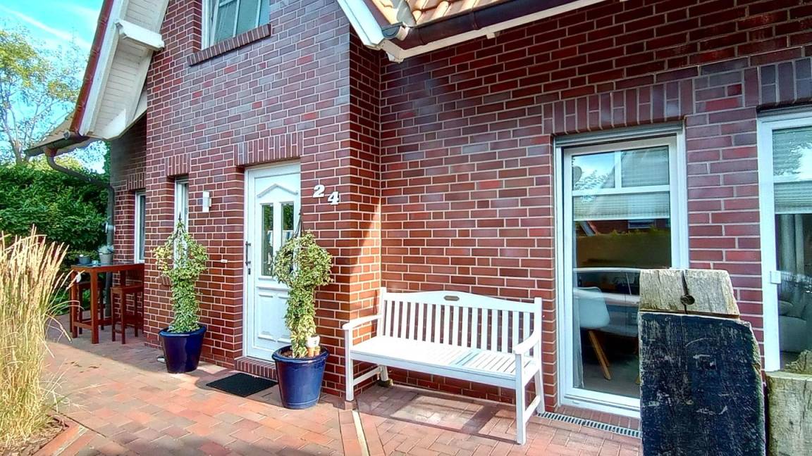 96 M² Ferienhaus ∙ 3 Schlafzimmer ∙ 6 Gäste - Varel