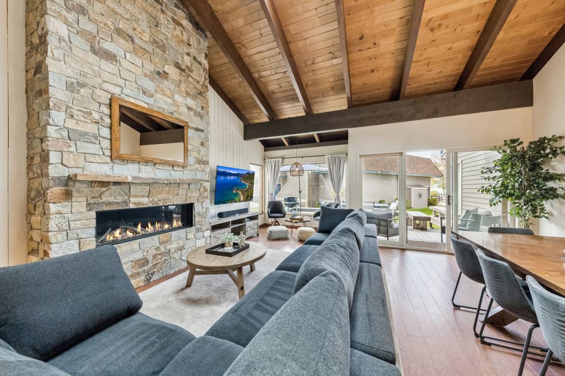 180 M² House ∙ 3 Bedrooms ∙ 8 Guests - Zephyr Cove, NV