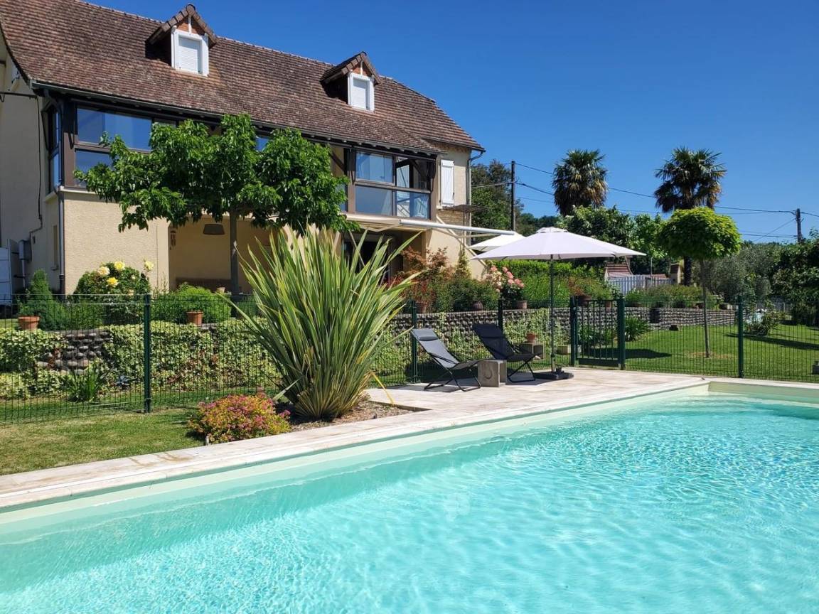 92 M² Gîte ∙ 3 Chambres ∙ 5 Personnes - Beaulieu-sur-Dordogne