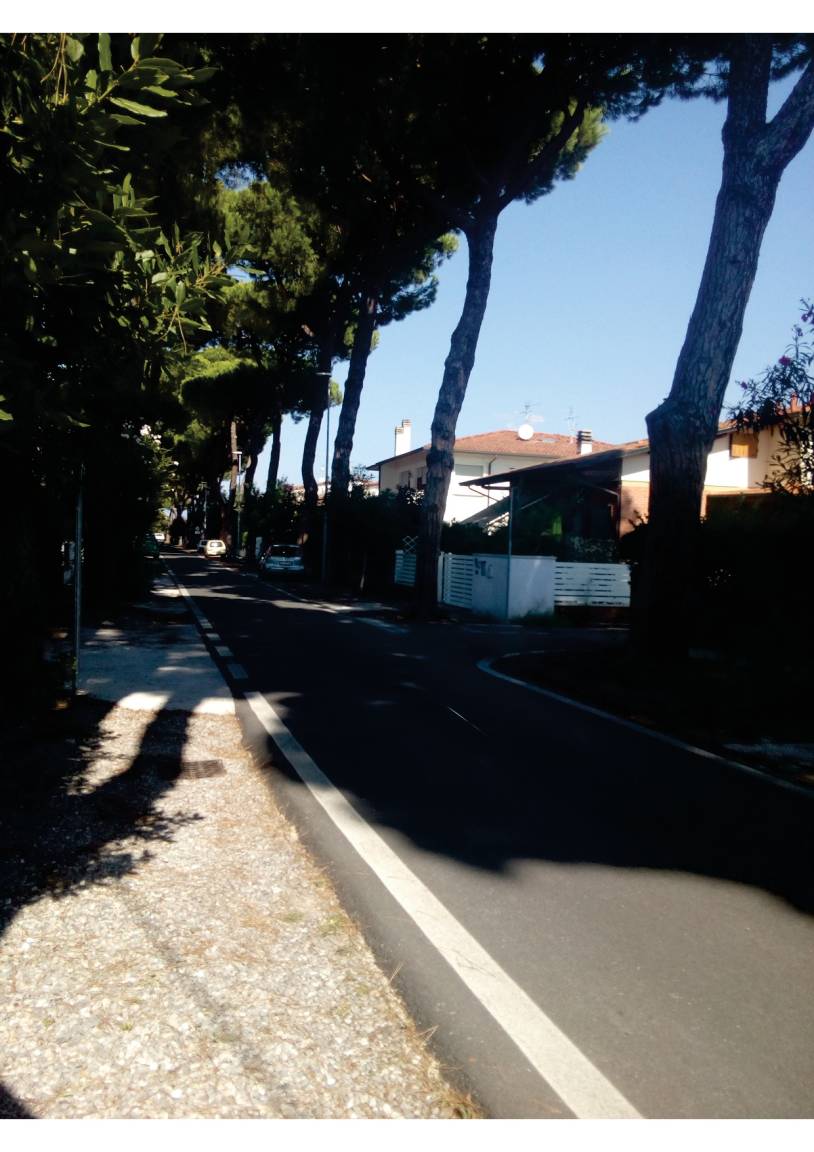 140 M² Villa ∙ 4 Bedrooms ∙ 8 Guests - Marina di Pietrasanta