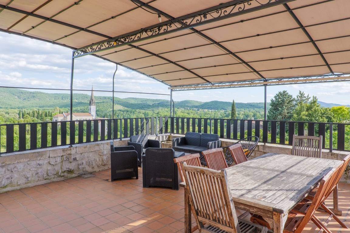 115 M² Cottage ∙ 3 Bedrooms ∙ 8 Guests - Ardèche