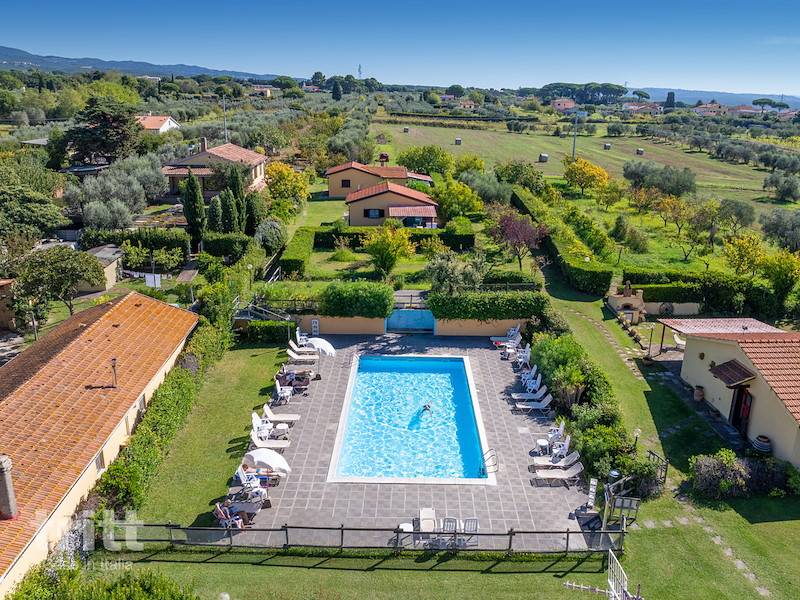 Huis ∙ 1 Slaapkamer ∙ 2 Gasten - Cecina