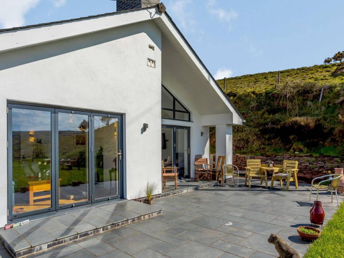 House ∙ 4 Bedrooms ∙ 6 Guests - Lynton