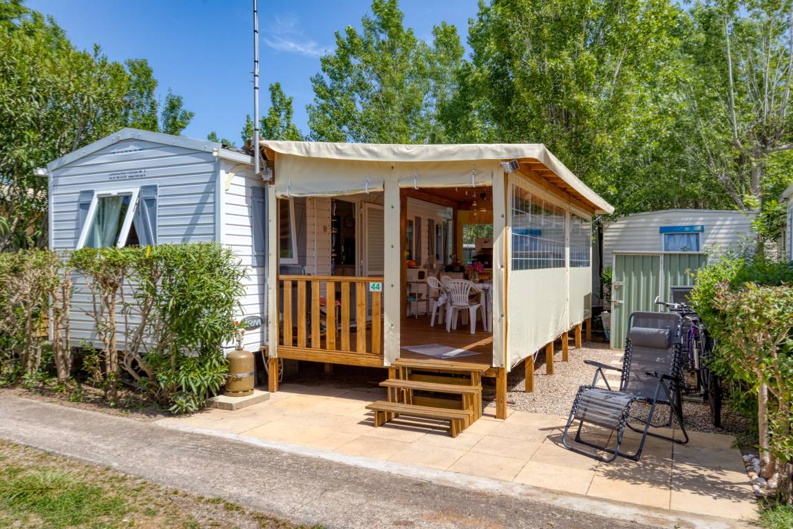 24 M² Casa Móvel ∙ 2 Quartos ∙ 6 Hóspedes - Mèze