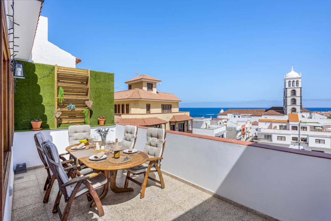 145 M² Apartamento ∙ 4 Habitaciones ∙ 6 Huéspedes - Garachico
