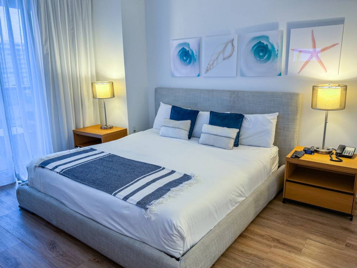 738 M² Apartment ∙ 1 Bedroom ∙ 2 Guests - North Miami, FL