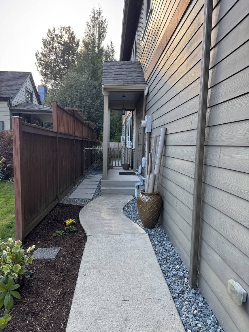 House ∙ 2 Bedrooms ∙ 4 Guests - Issaquah, WA
