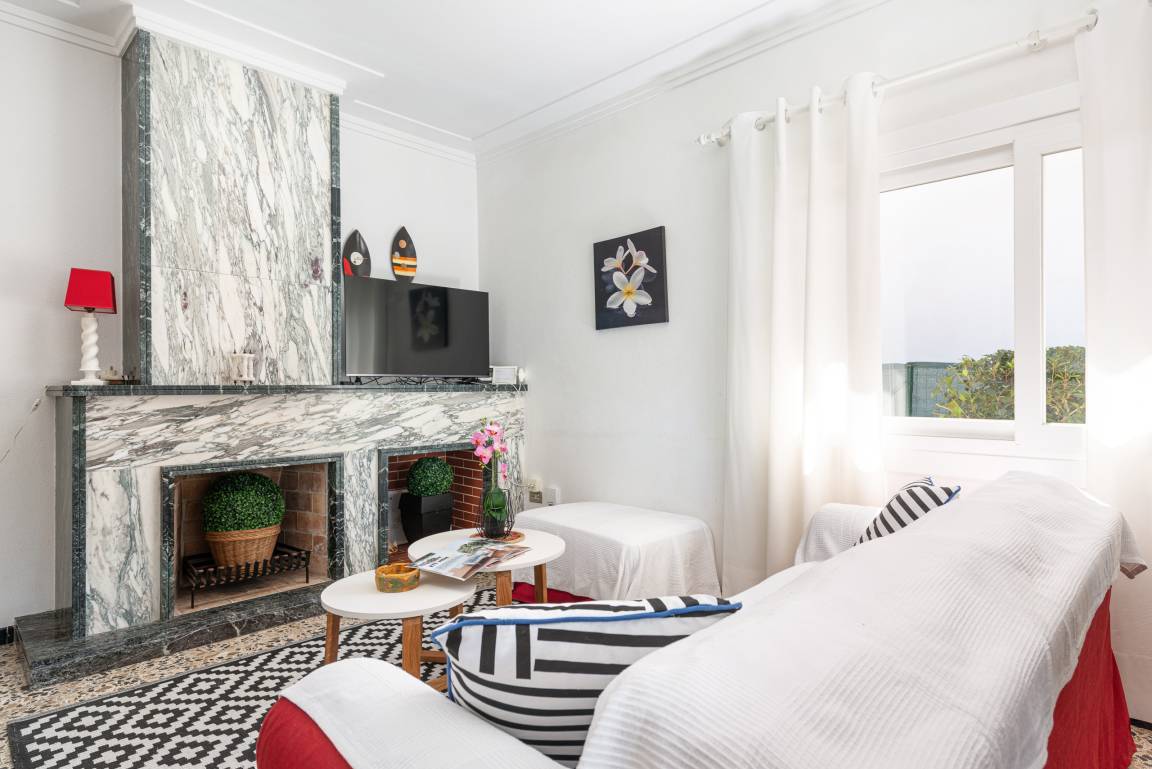 98 M² House ∙ 3 Bedrooms ∙ 5 Guests - Alcúdia