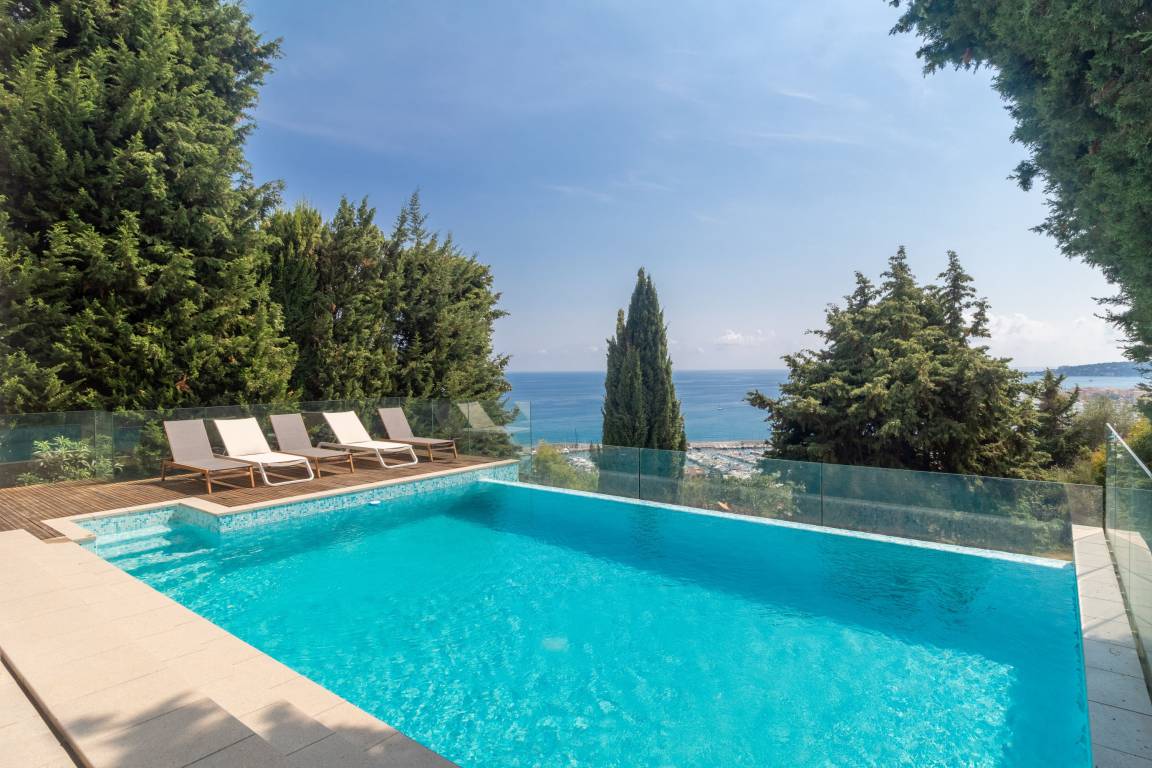 150 M² Appartement ∙ 3 Chambres ∙ 9 Personnes - Plage Hawaii - Menton