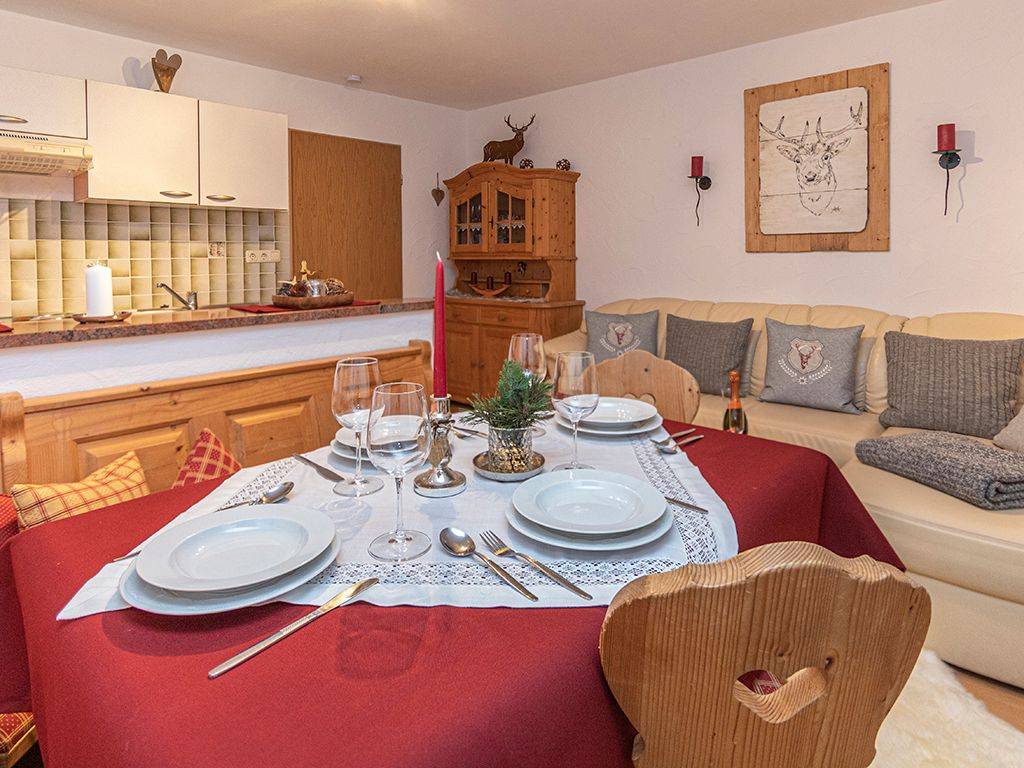 70 M² Ferienwohnung ∙ 2 Schlafzimmer ∙ 4 Gäste - Berchtesgaden