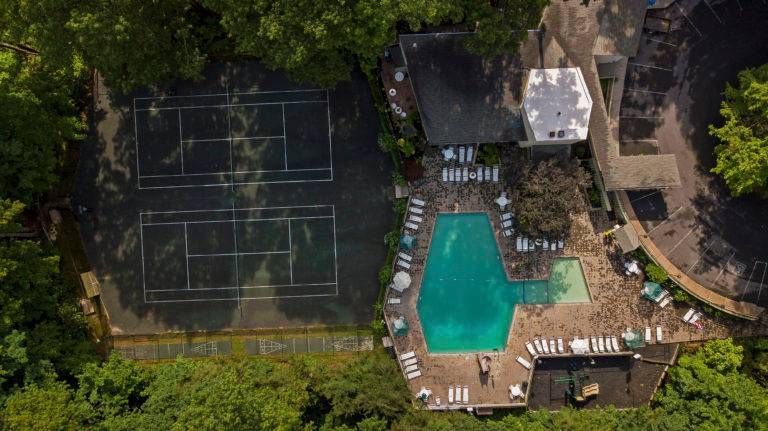 400 M² House ∙ 5 Bedrooms ∙ 16 Guests - Gatlinburg, TN