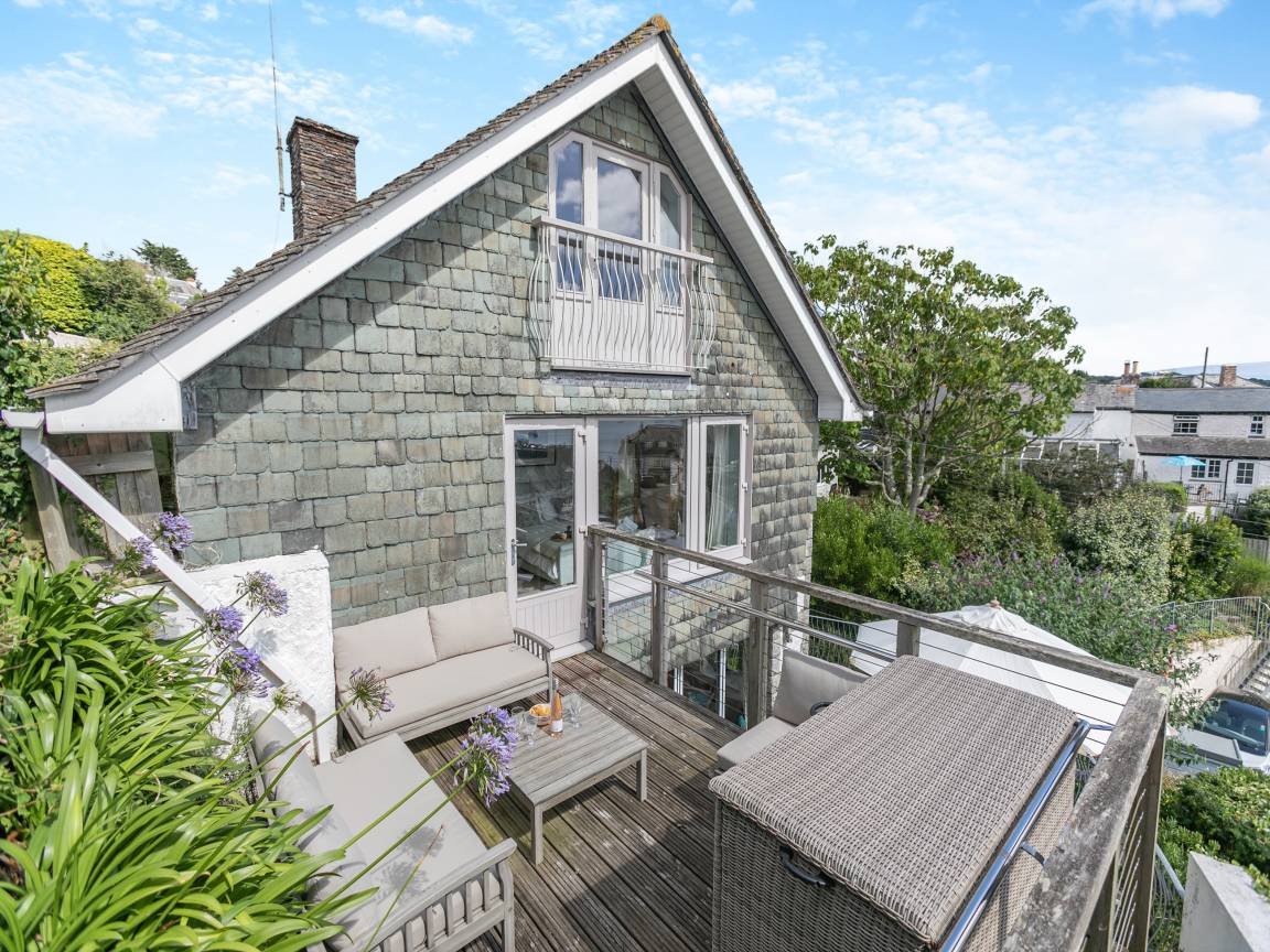 Cottage ∙ 4 Bedrooms ∙ 6 Guests - St Mawes
