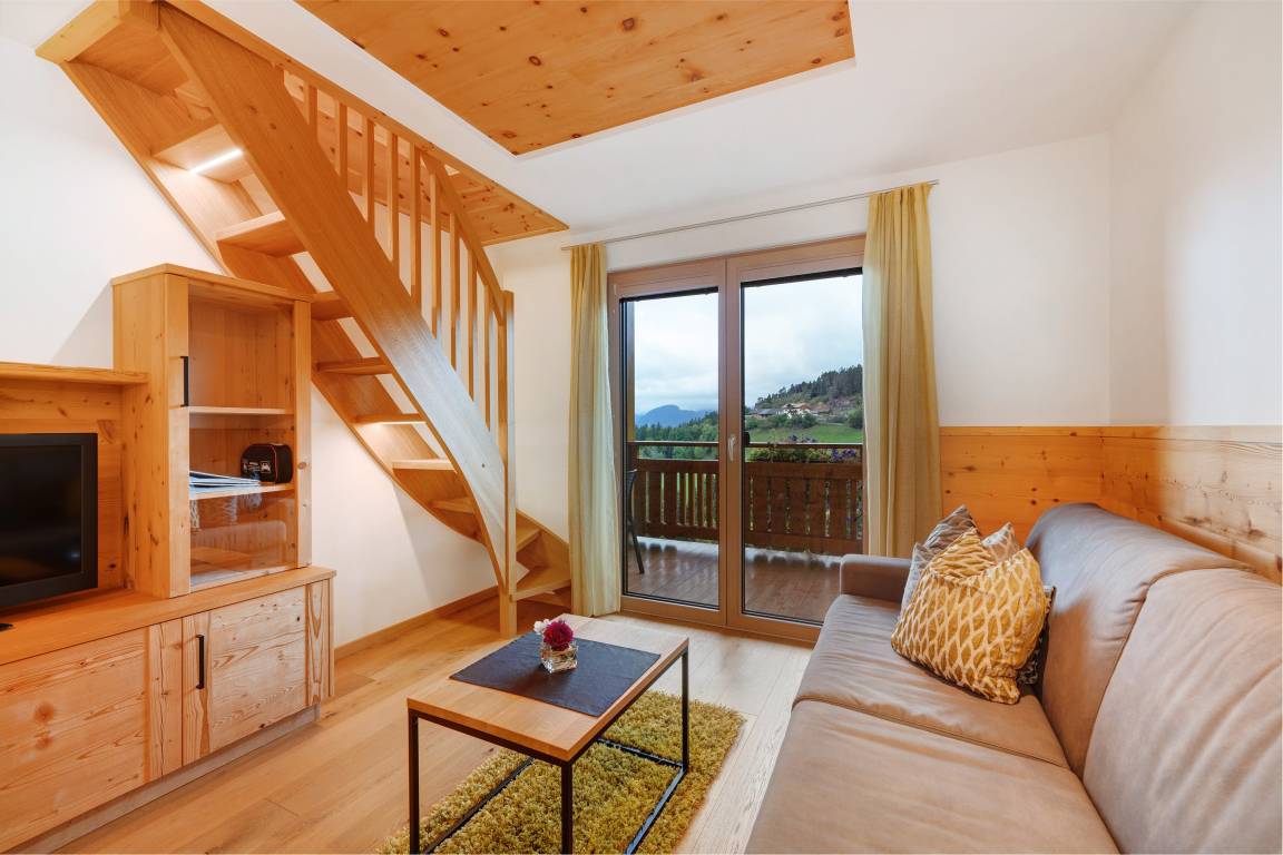 58 M² Ferienwohnung ∙ 2 Schlafzimmer ∙ 4 Gäste - Hafling