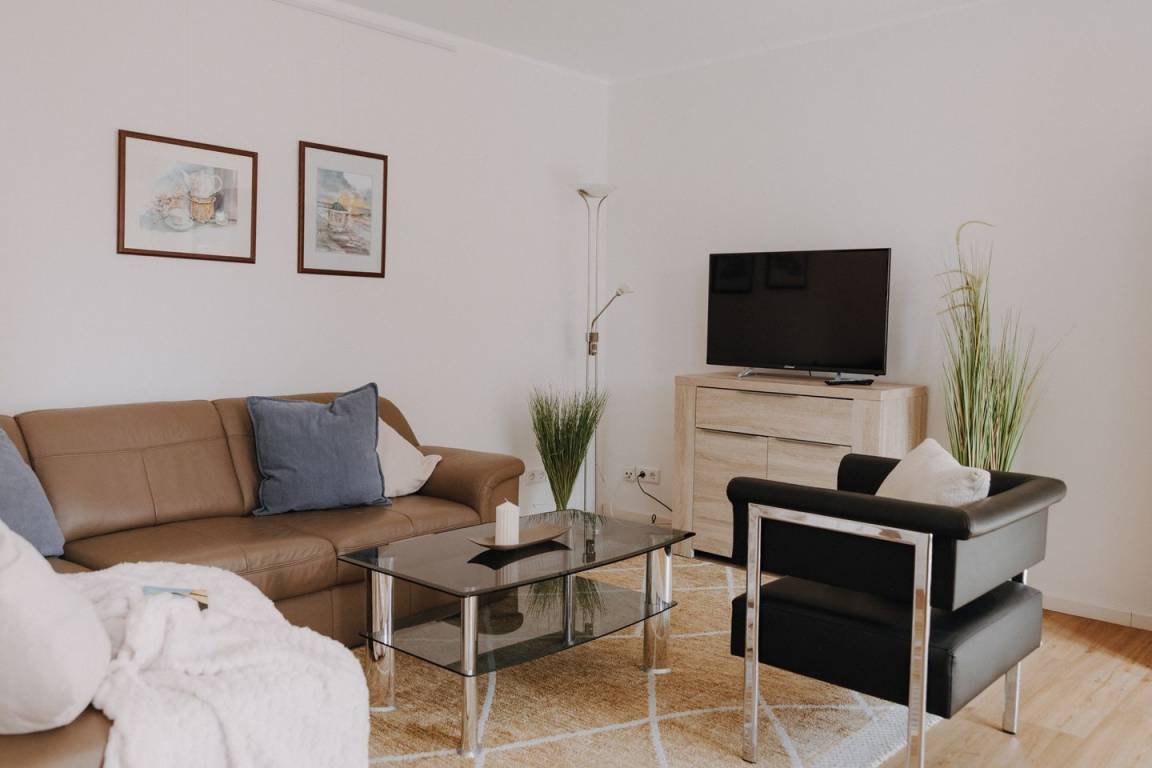 95 M² Apartment ∙ 2 Bedrooms ∙ 4 Guests - Borkum